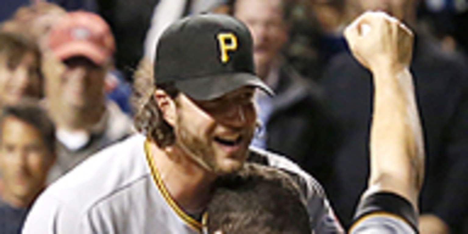Pirates back in playoffs for first time since 1992