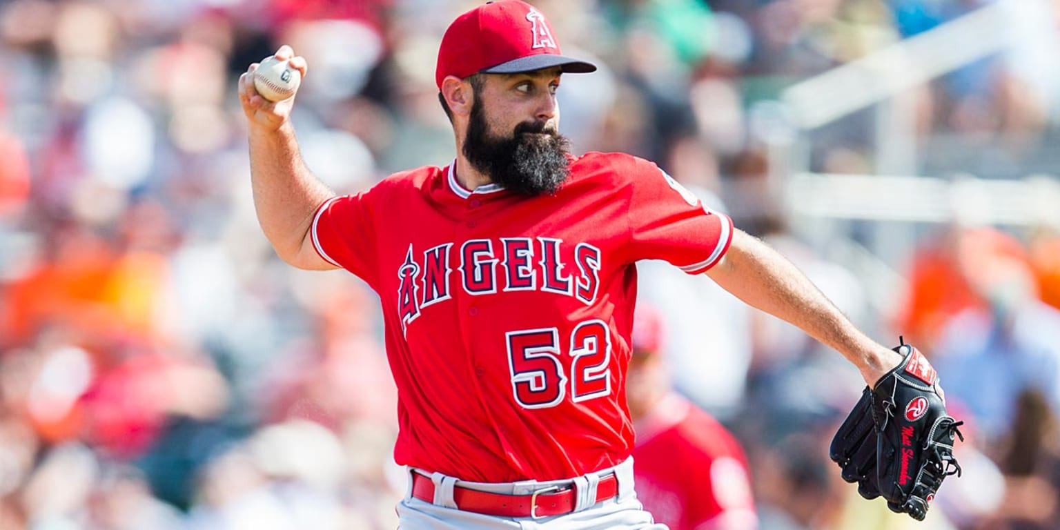 Matt Shoemaker works on split-finger fastball
