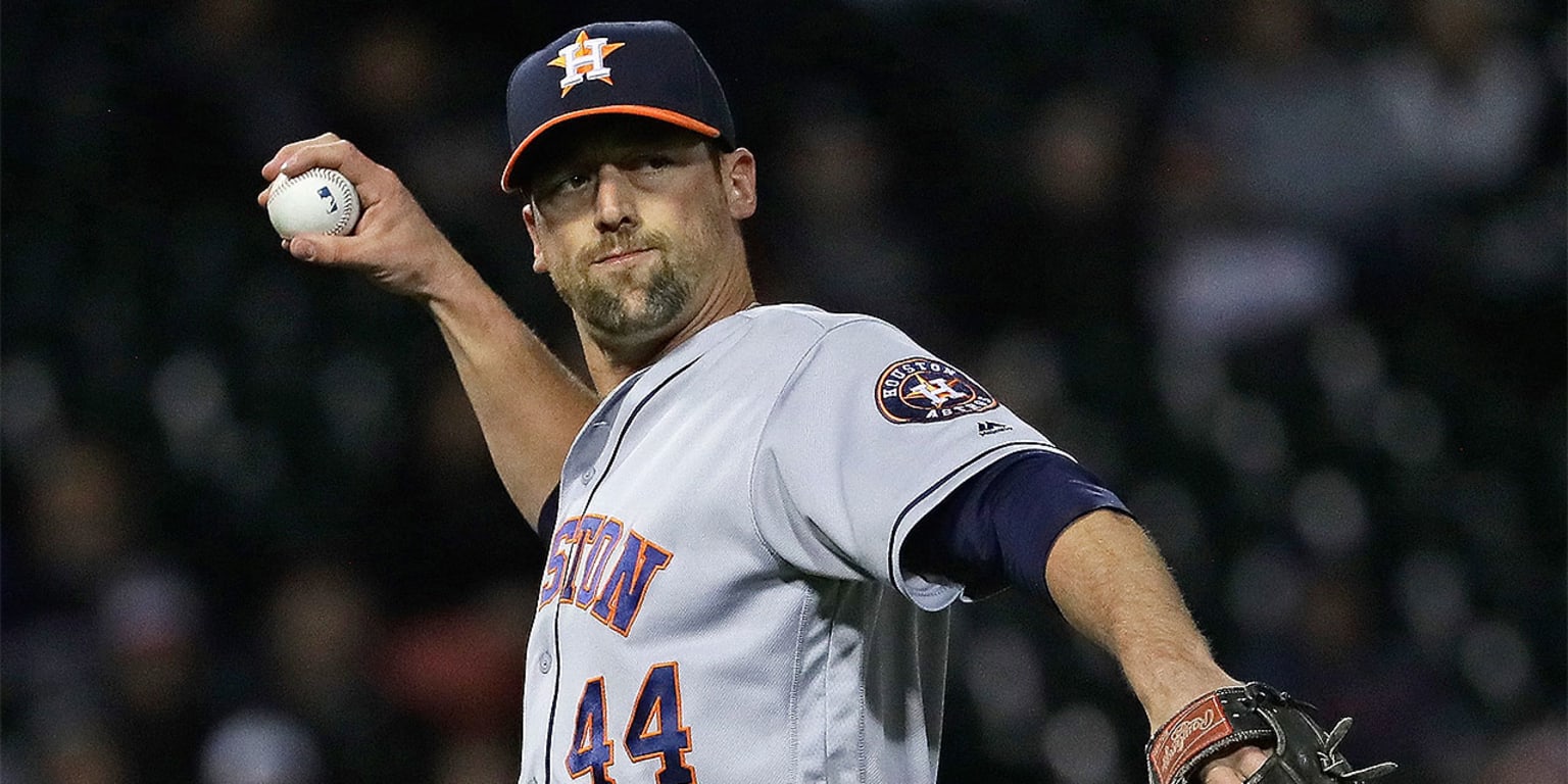 Astros' Luke Gregerson close to return from DL