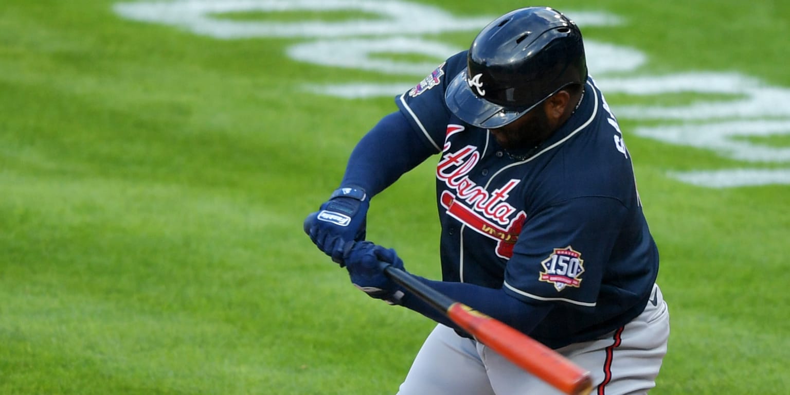 Braves lose on extra-inning walk-off on Opening Day