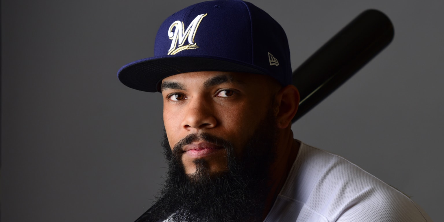 Brewers' Eric Thames back in MLB from Korea