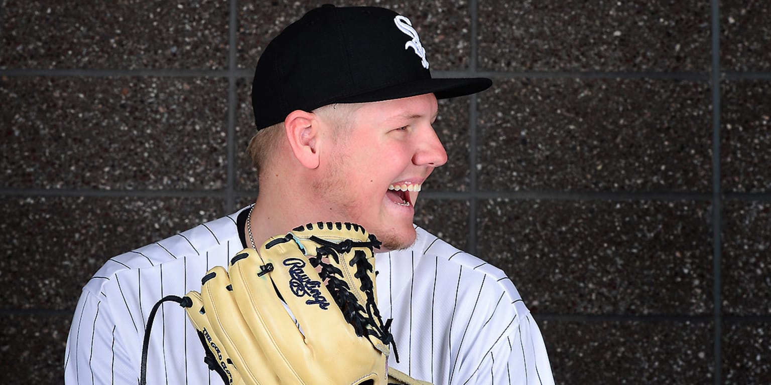 Mat Latos makes White Sox on-field debut