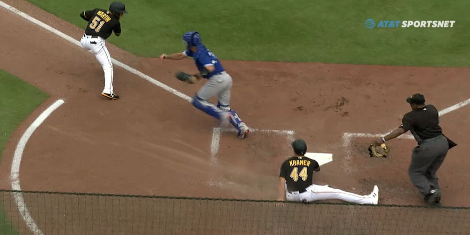 Jays tag two Pirates runners out at home plate