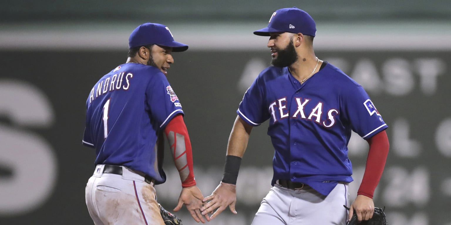 Rangers comeback win in extra innings in Boston