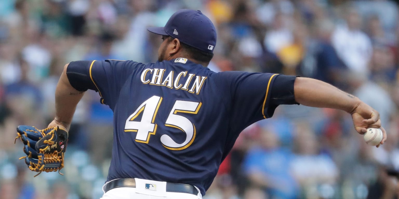 Jhoulys Chacin throws 7 strong innings in win