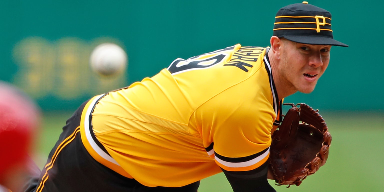 Rookie Nick Kingham stays in Pirates' rotation