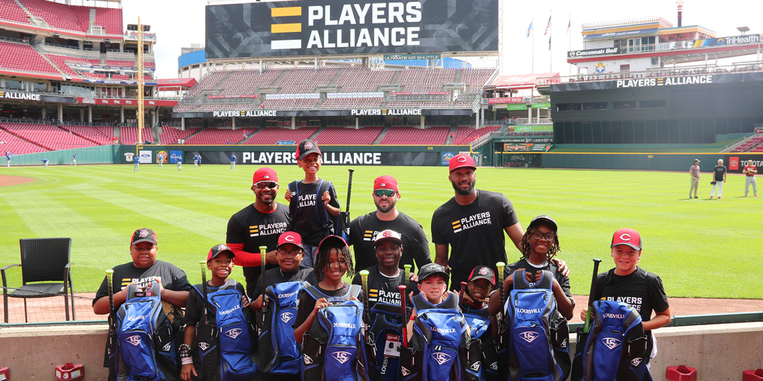 Players Alliance Gear for Good tour stops in Cincinnati