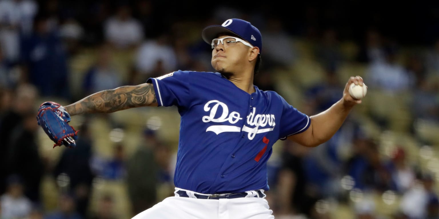 Julio Urias dominates in final spring start