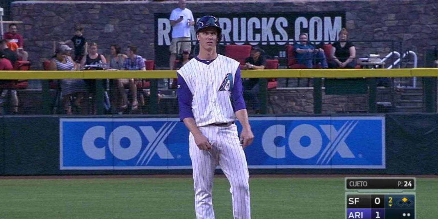 Zack Greinke might be physically incapable of not flipping his bat at this point | MLB.com