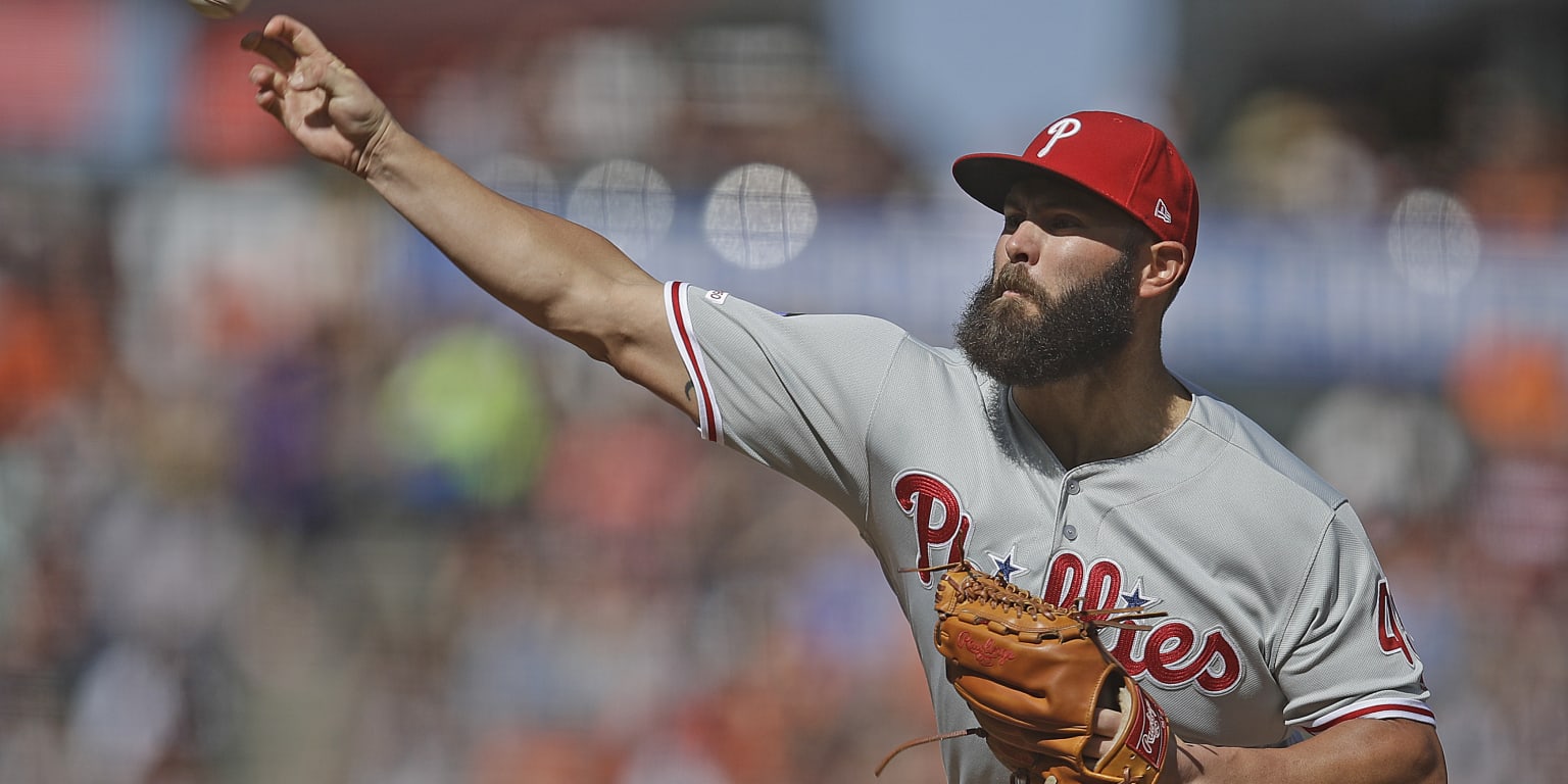 Filis tropiezan ante Gigantes en las entradas finales