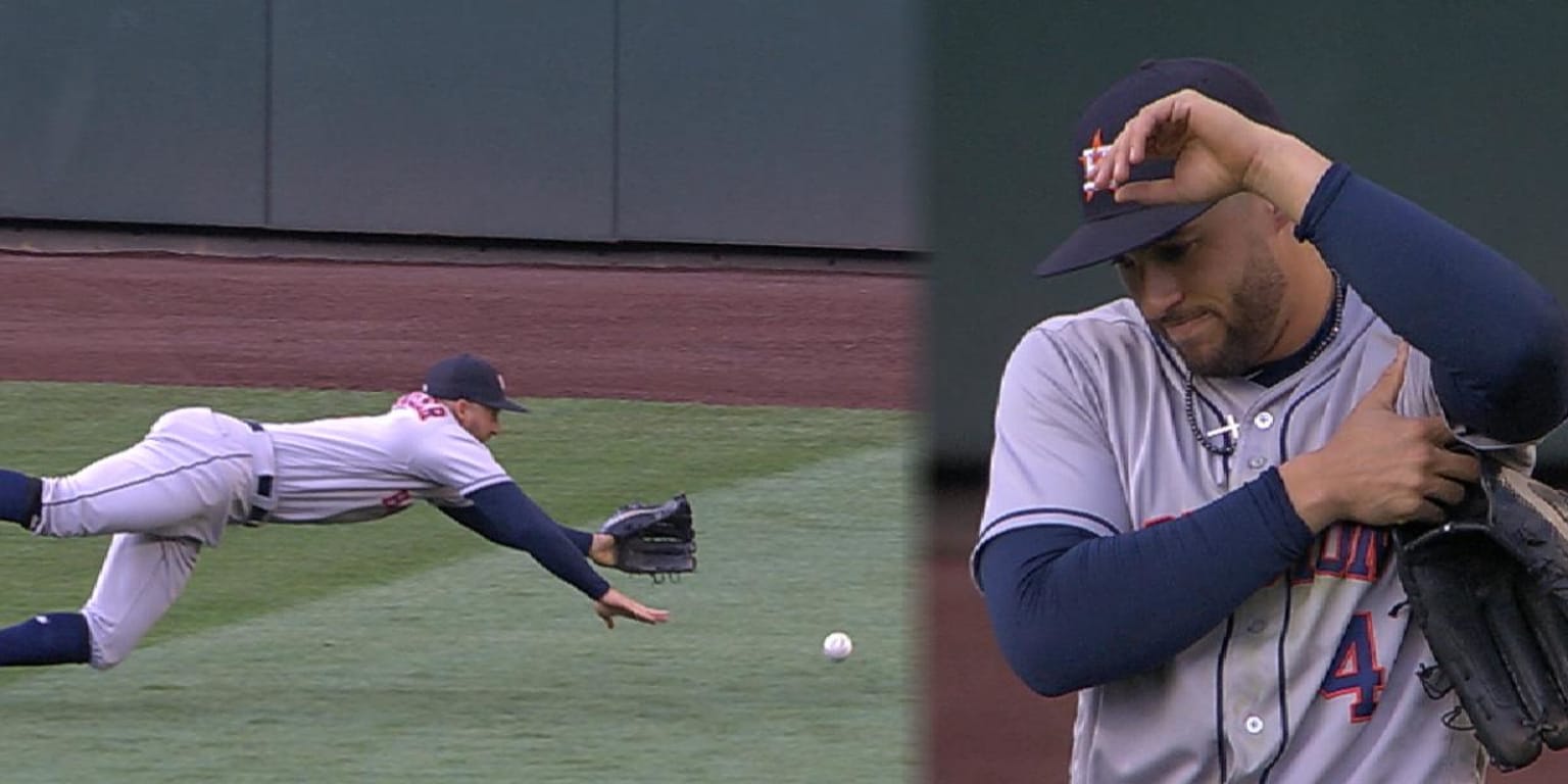 George Springer exits with shoulder injury