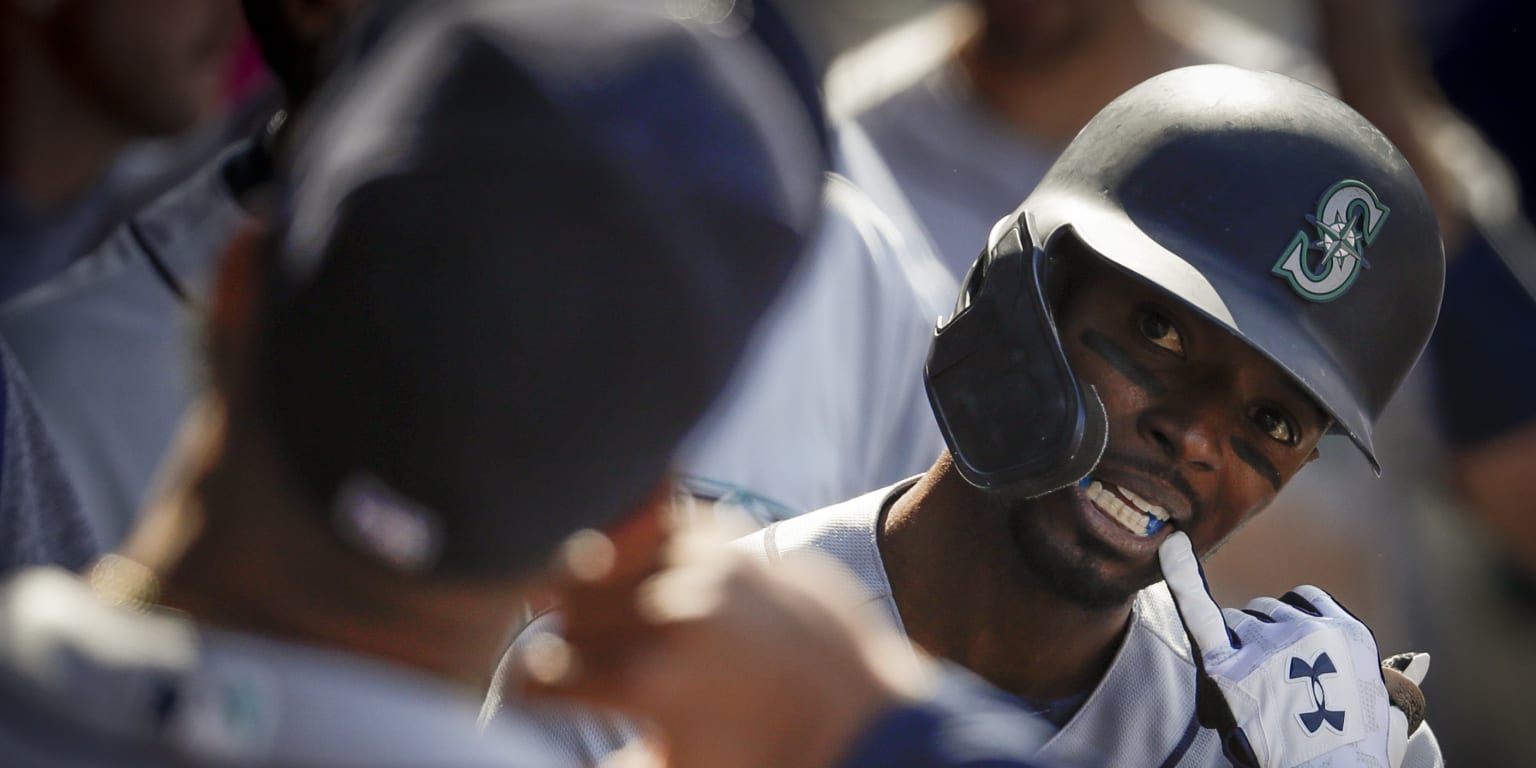 Mariners lose finale to Angels