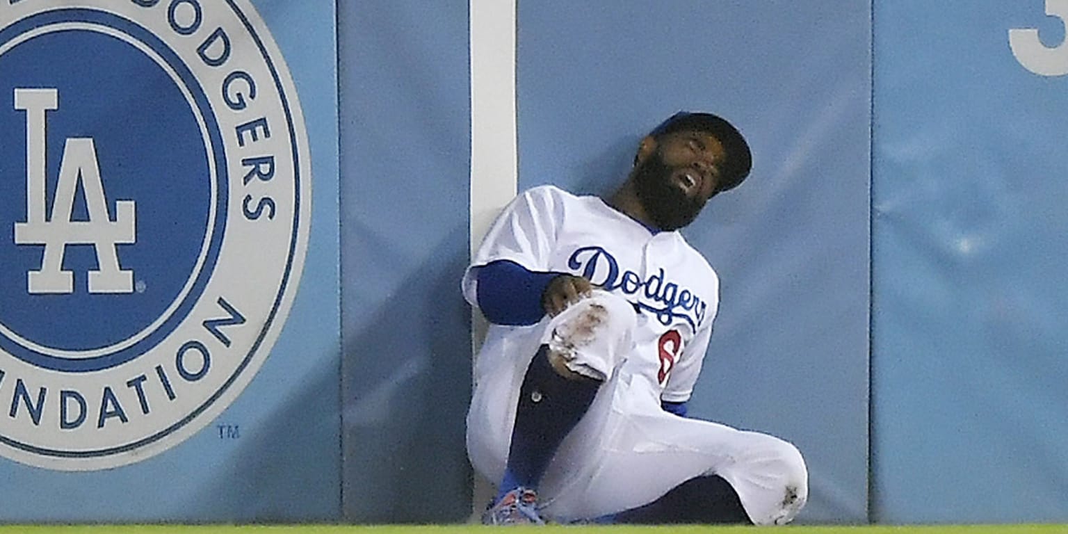 Andrew Toles will have MRI on injured knee