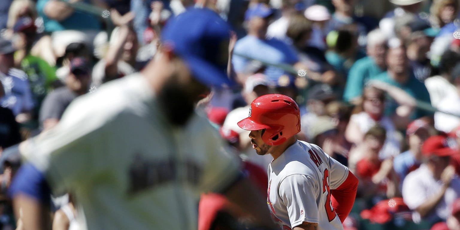 Cardinals have 13 extra-base hits vs. Mariners