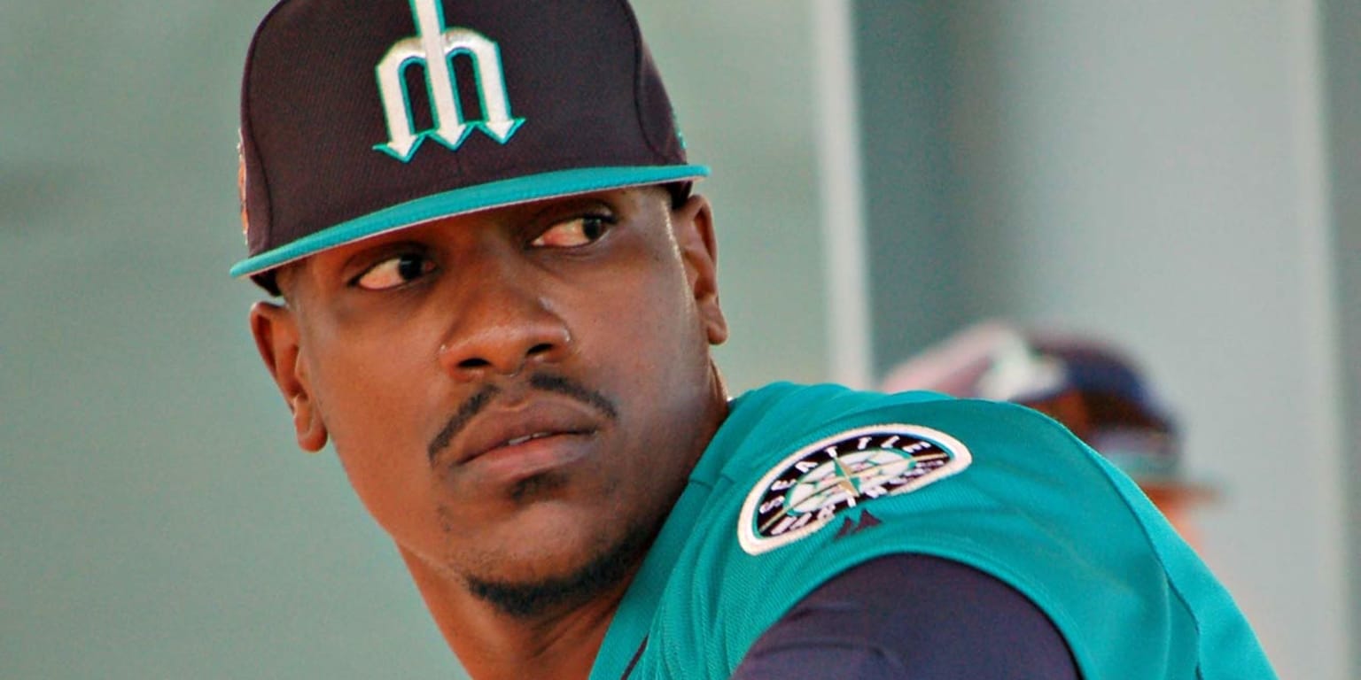 Mariners' pitchers impress in early workouts
