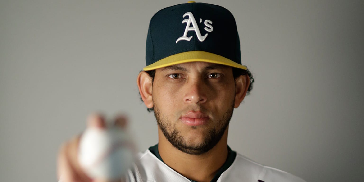 A's Henderson Alvarez progresses toward debut