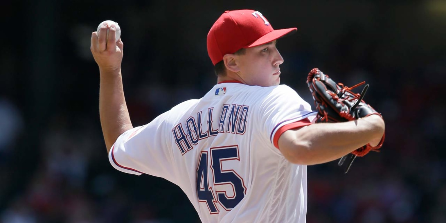 Rangers' Derek Holland consistent in victory