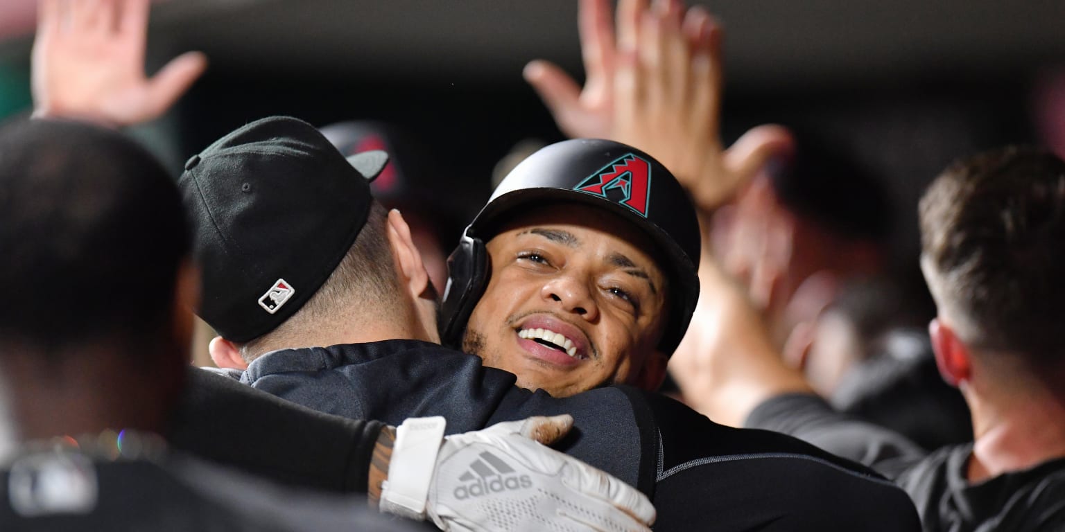 Diamondbacks surprise Wild Card contender | MLB.com