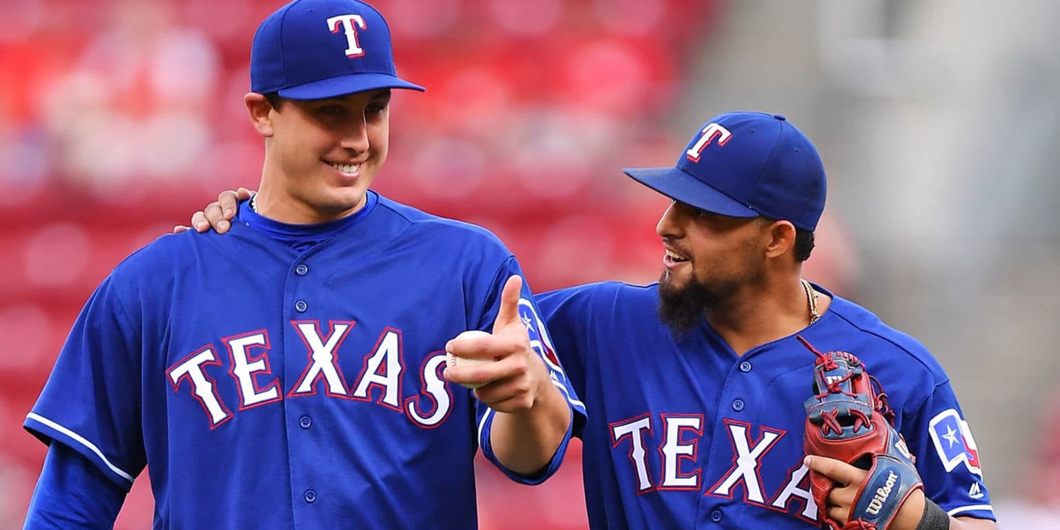 Rangers' Derek Holland solid in return from DL