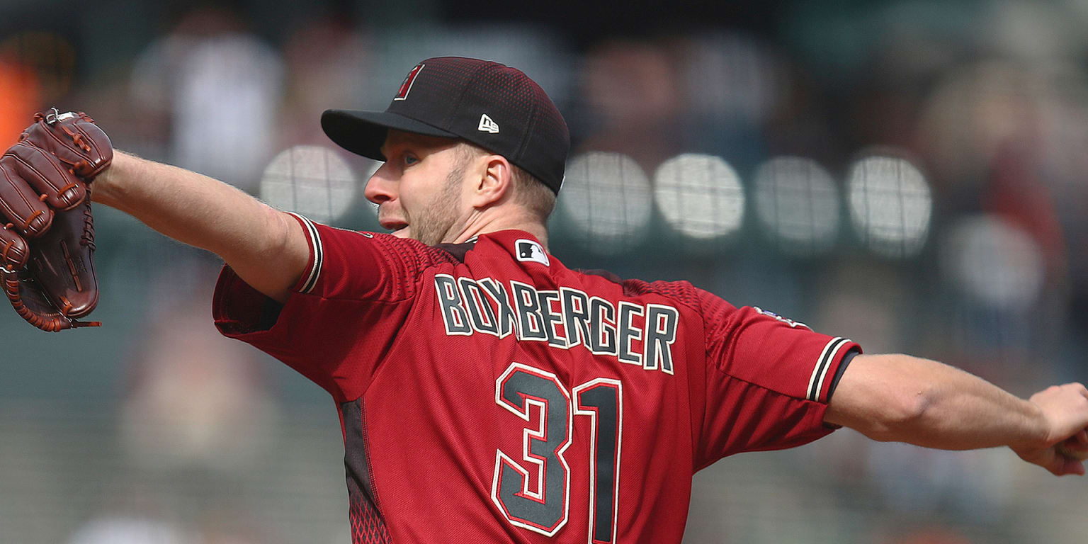 D-backs remove Brad Boxberger as closer