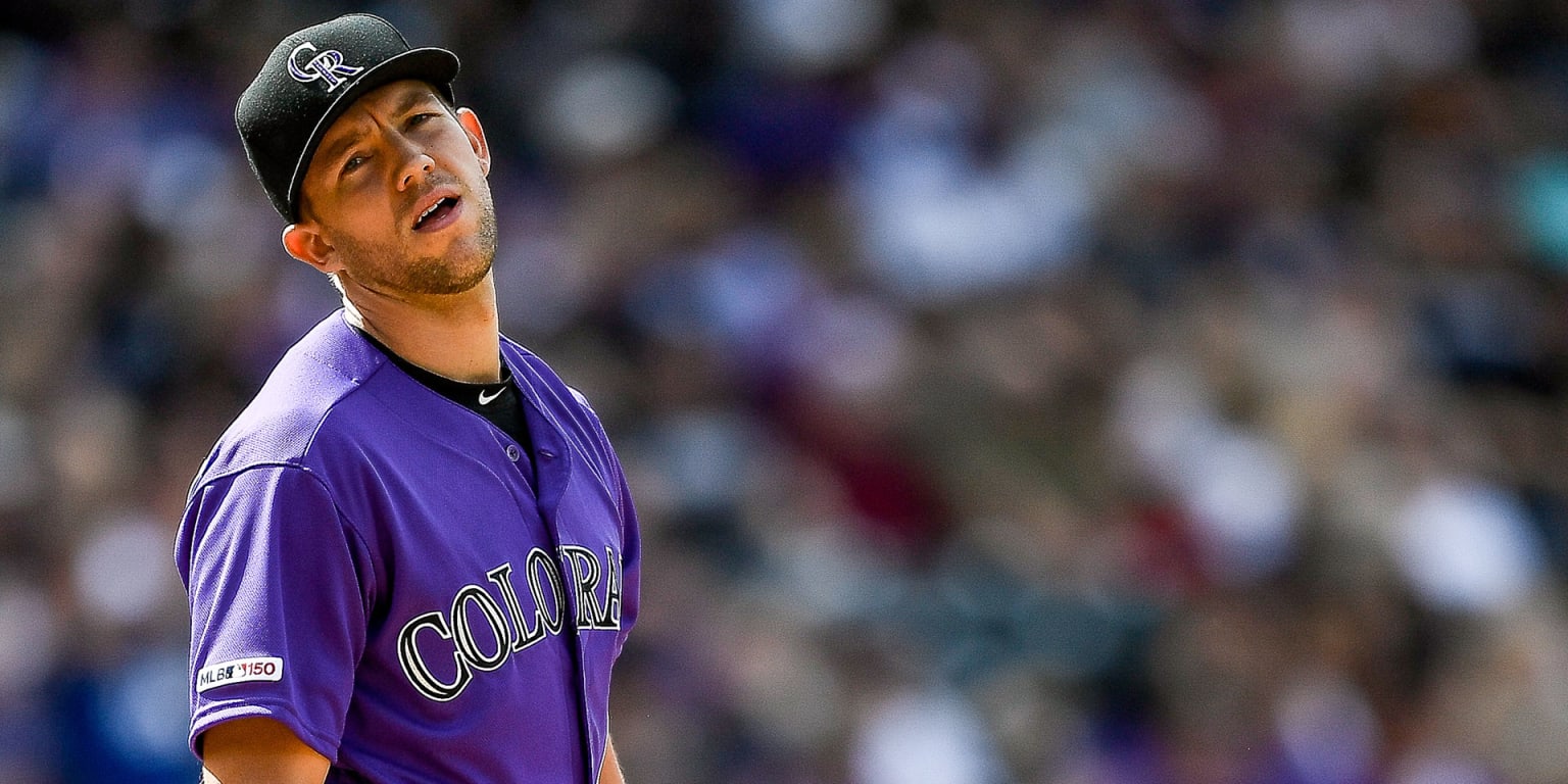 Tyler Anderson placed on IL with knee ailment