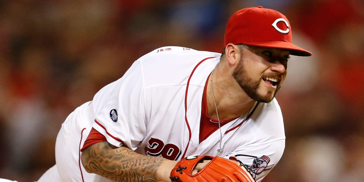 Reds' Brandon Finnegan dominates Dodgers