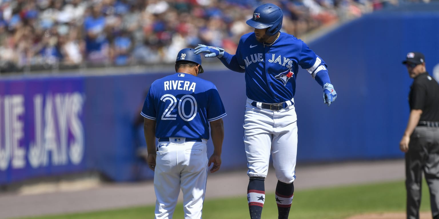 George Springer, Santiago Espinal homer in Blue Jays' win