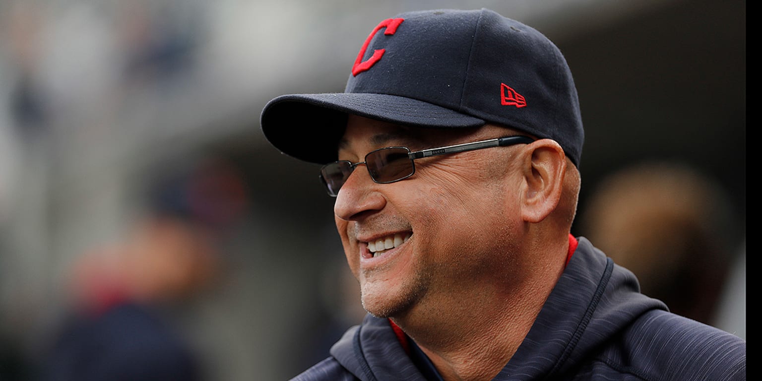 Terry Francona returns to Indians' bench
