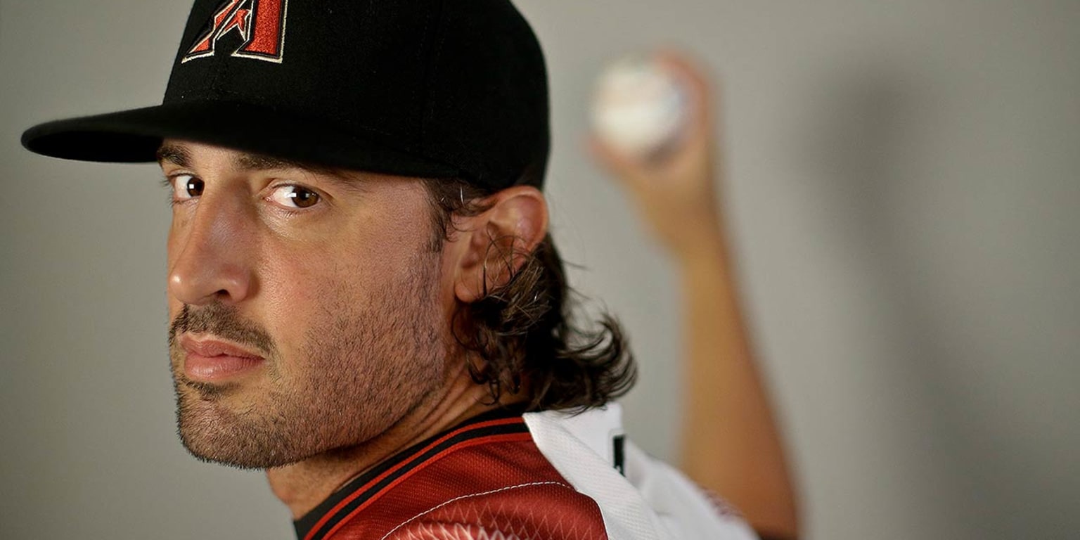 After 10 years, Matt Buschmann reaches Majors