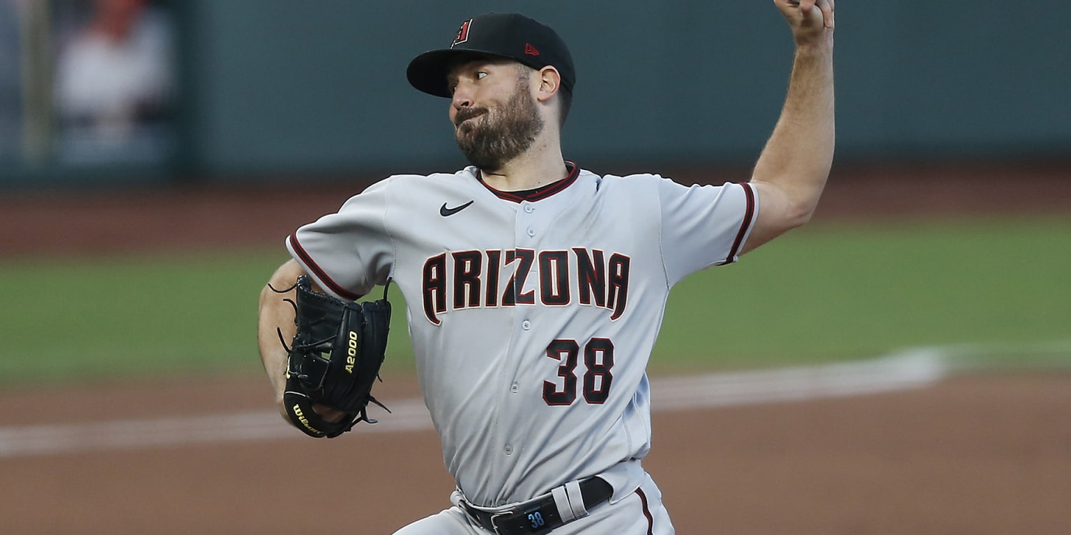 Robbie Ray, D-backs lose opener to Giants