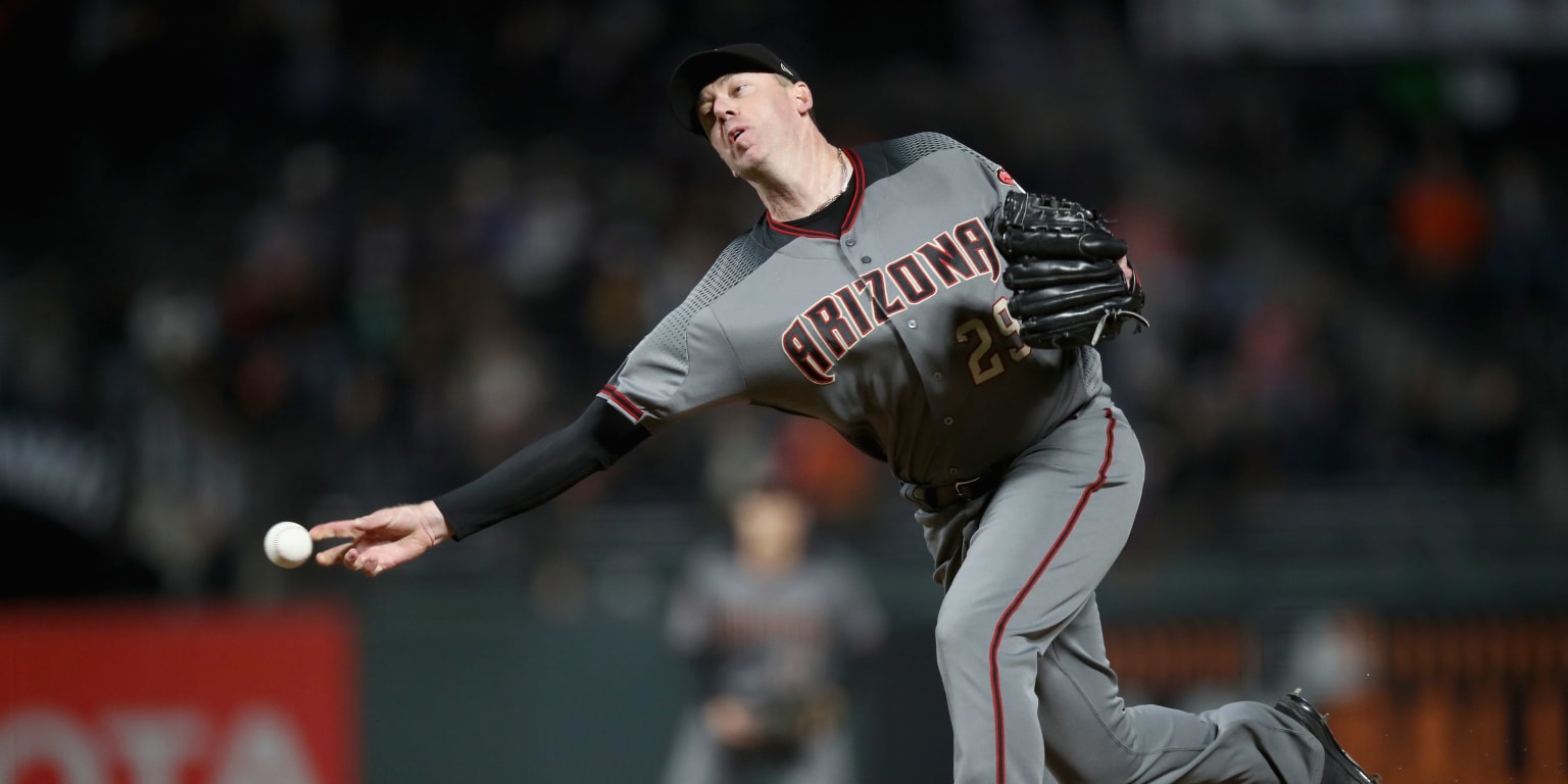 The pitcher who threw the most games over the last decade has retired ...