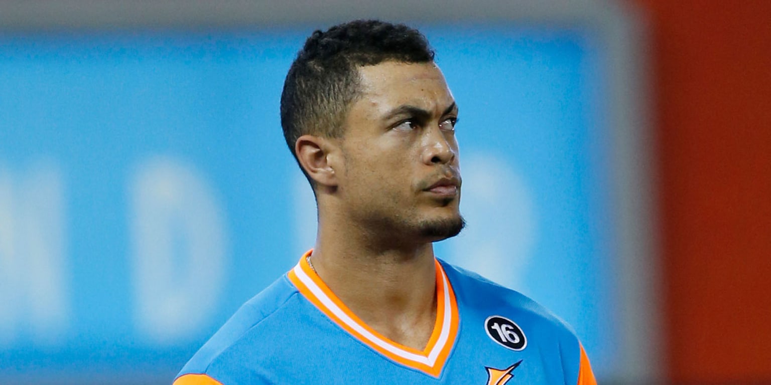 Giancarlo 'Cruz' Stanton's 50th HR paces win