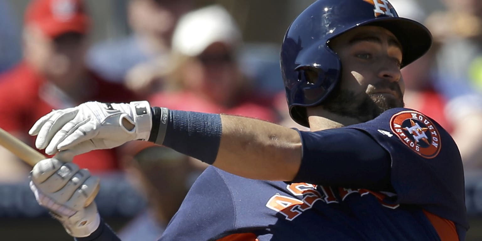 Astros trade OF Andrew Aplin to Mariners