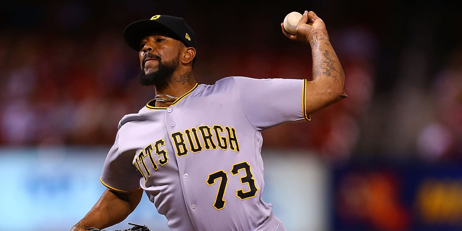 Pirates' Felipe Rivero gets five outs in win