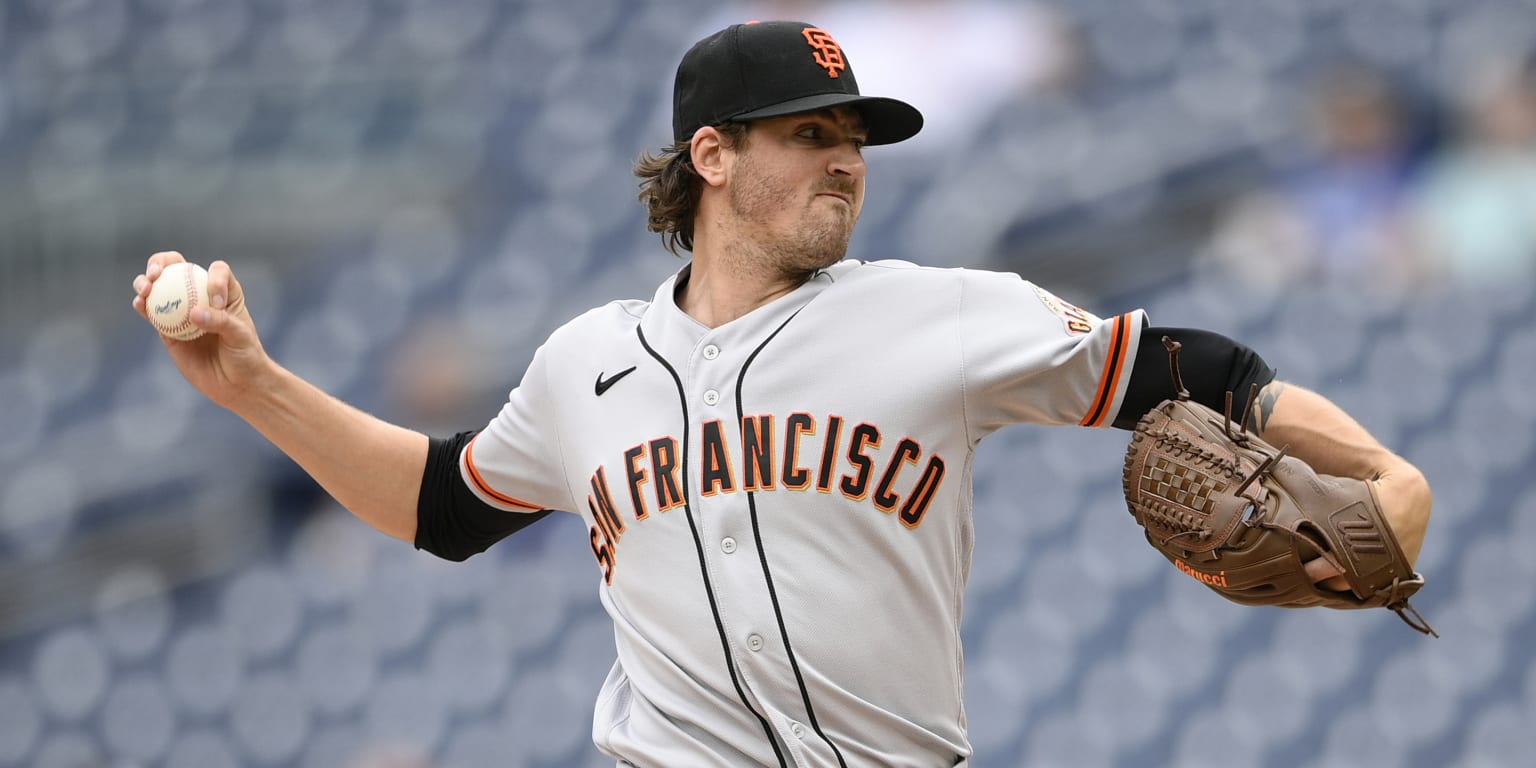 Kevin Gausman, Giants drop Game 1 to Nationals