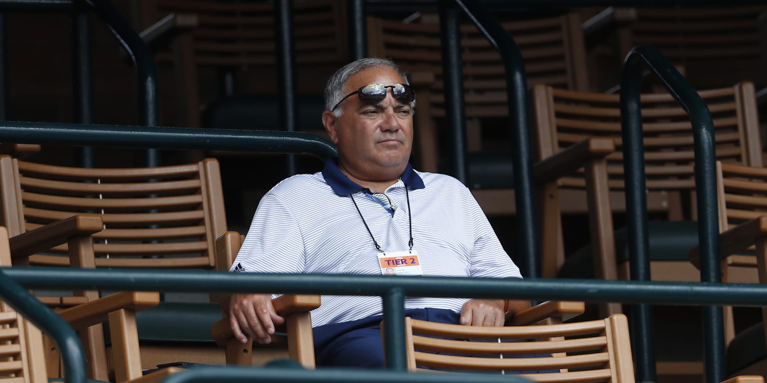 Al Avila gives Tigers managerial search update