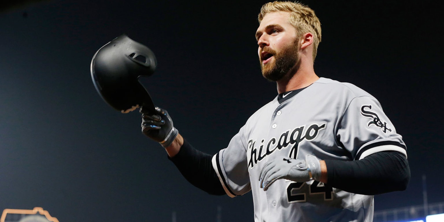 White Sox Matt Davidson hits home run Friday