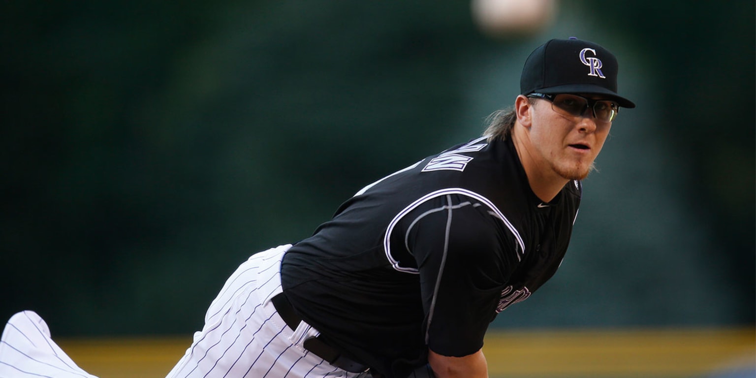 Jeff Hoffman impresses Rockies in MLB debut