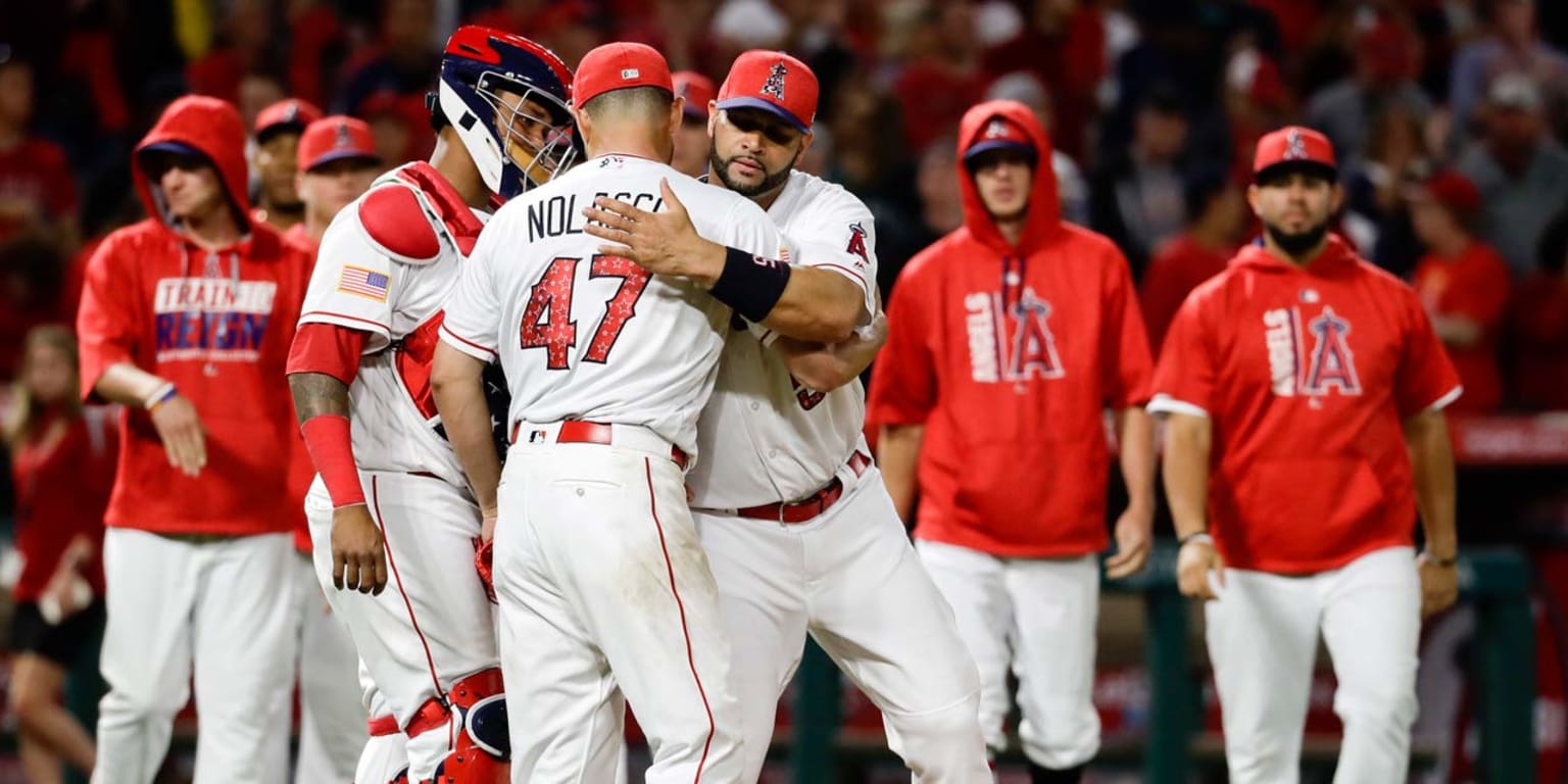 Angels' Ricky Nolasco remains cool in shutout