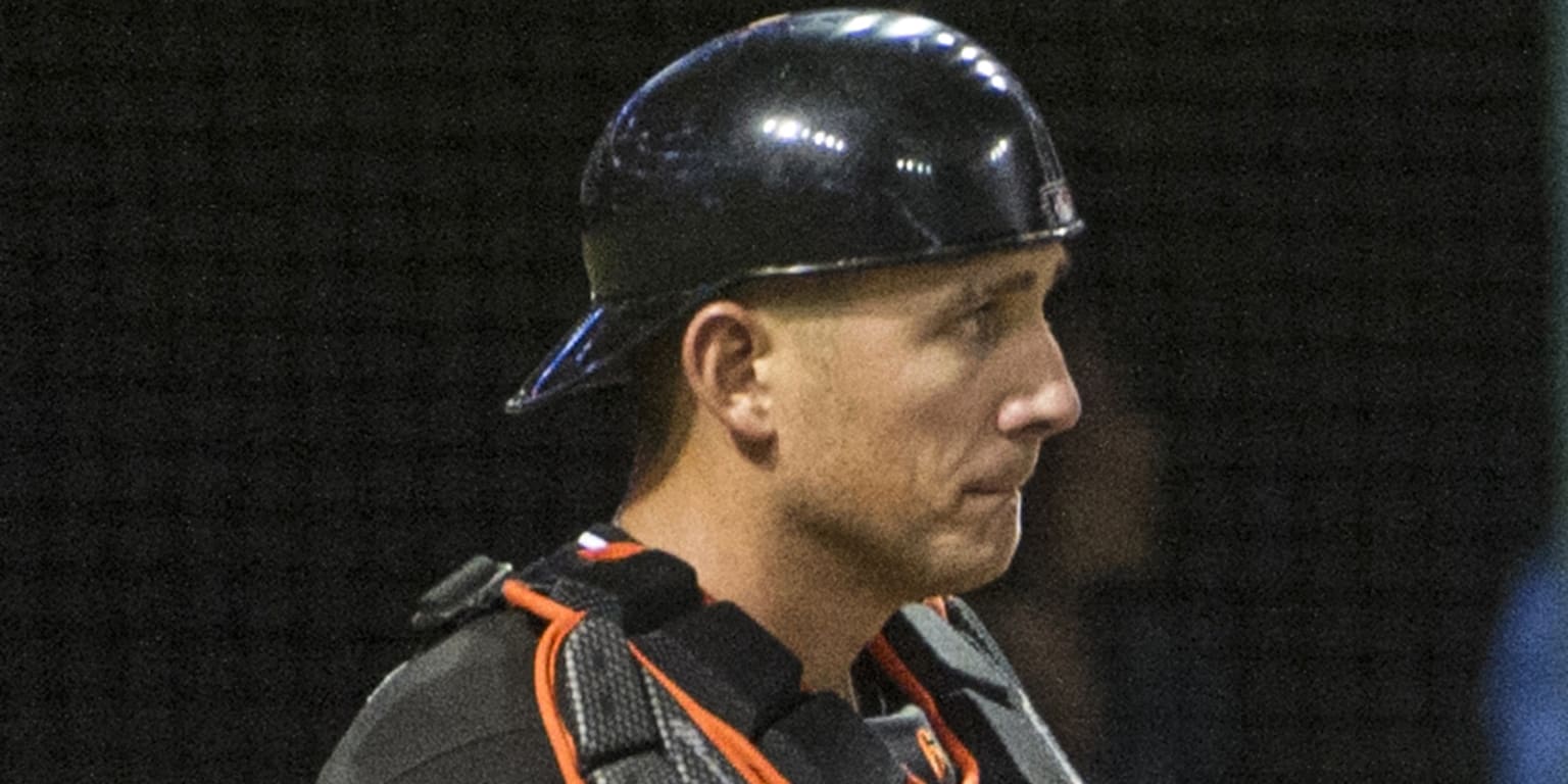 D-backs sign Jeff Mathis to two-year contract