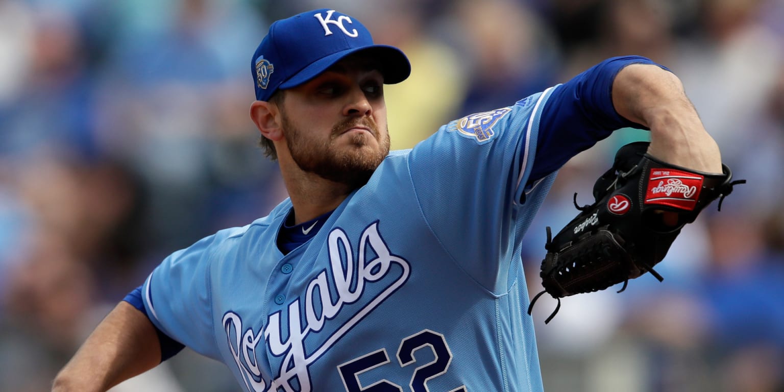 Reliever Justin Grimm released by Royals