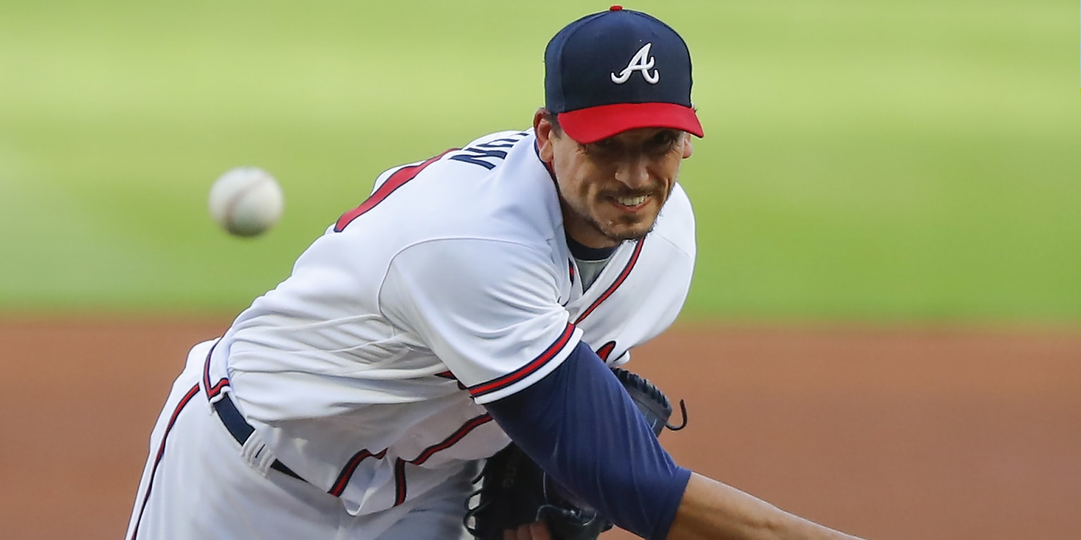 Braves lose series opener to Mets