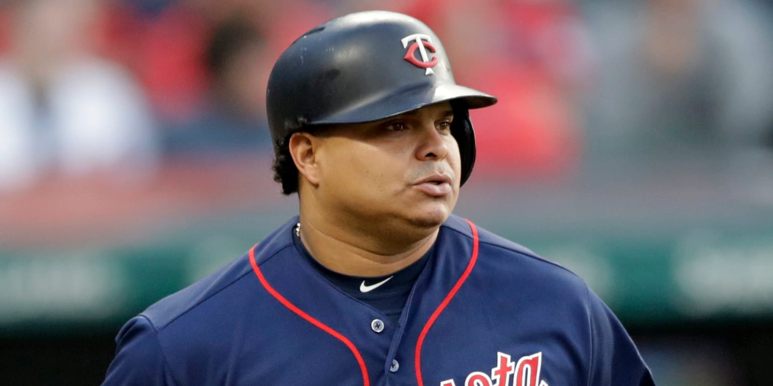 Willians Astudillo tests positive for COVID-19
