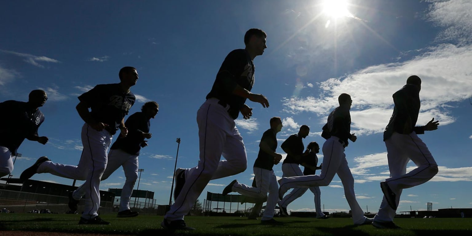 Padres announce 1st spring workout dates