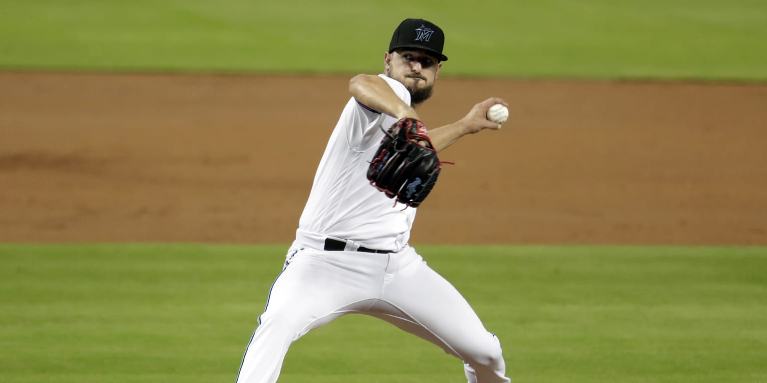 Caleb Smith dominates as Marlins defeat Indians