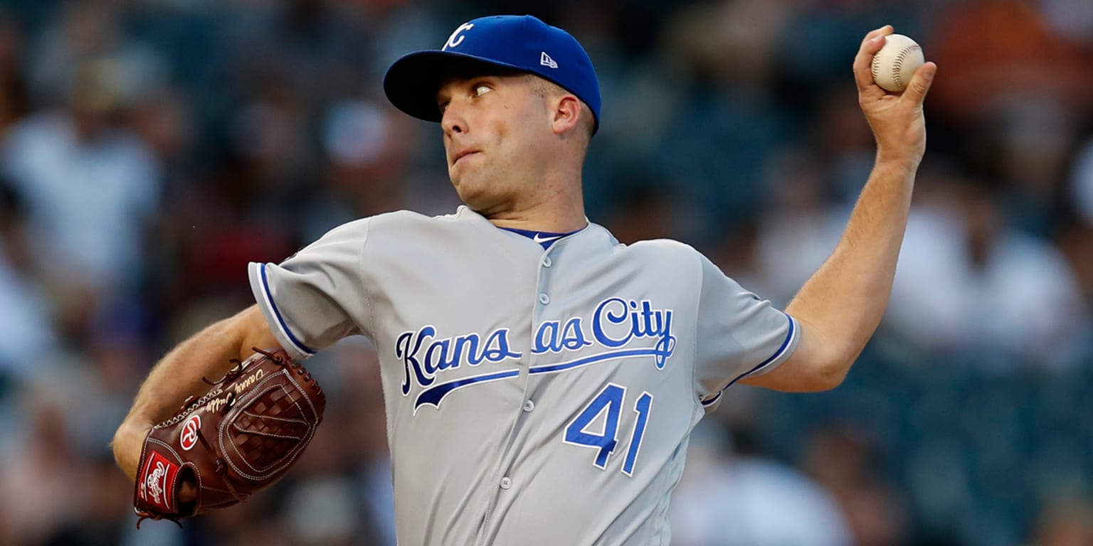 Danny Duffy returns to form against White Sox