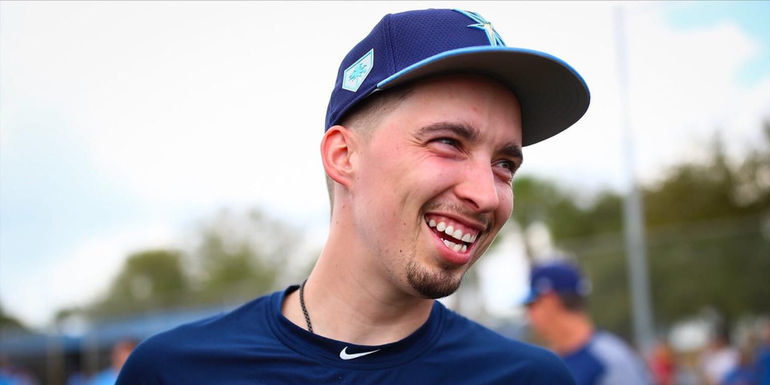 Blake Snell strikes out two in spring debut