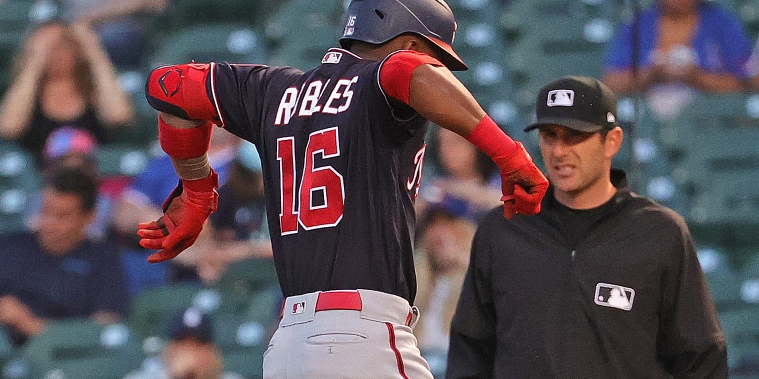 Victor Robles continues treatment for ankle sprain