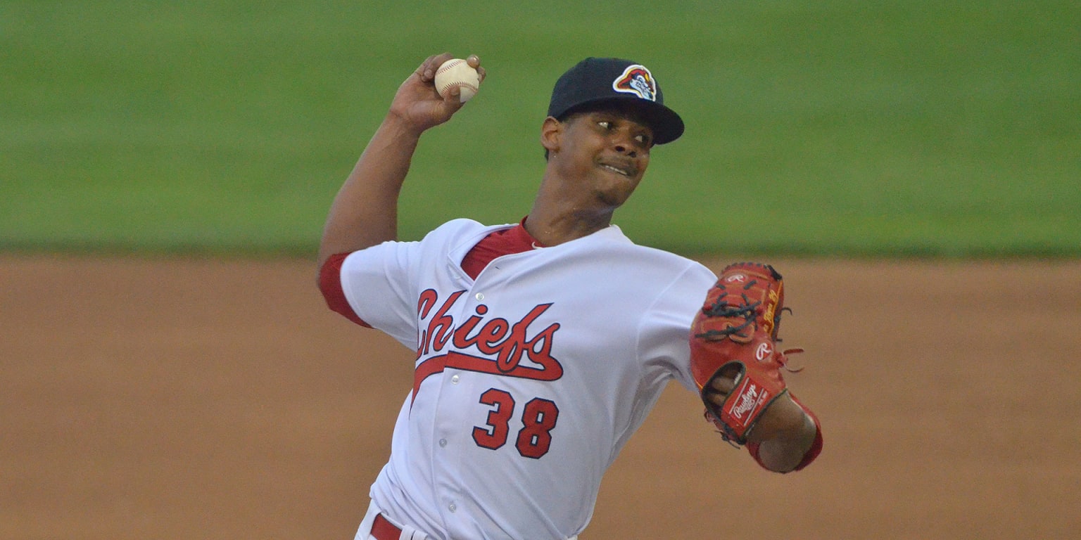 Alex Reyes strikes out 12 in rehab start