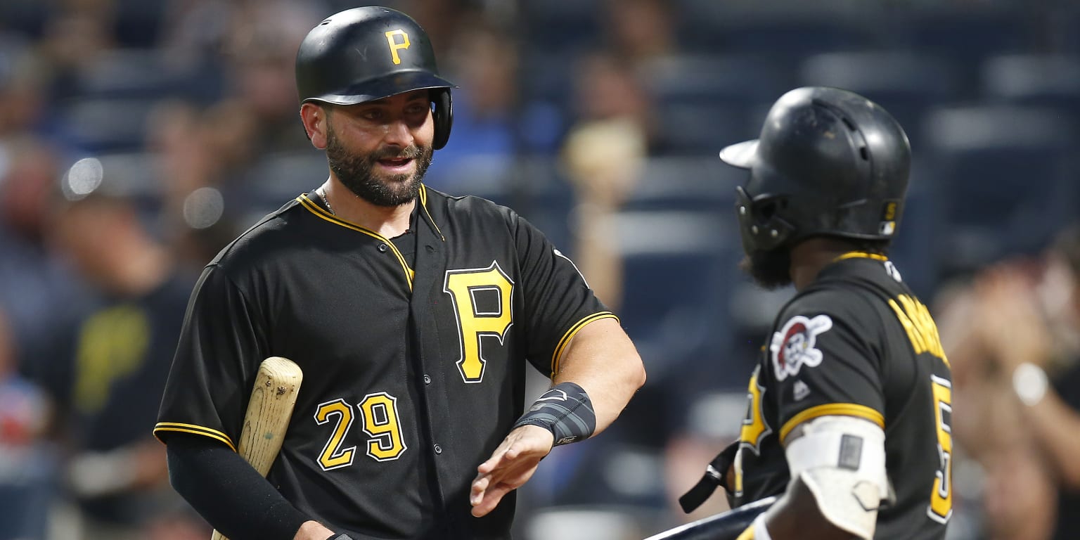 Pirates activate Francisco Cervelli from DL